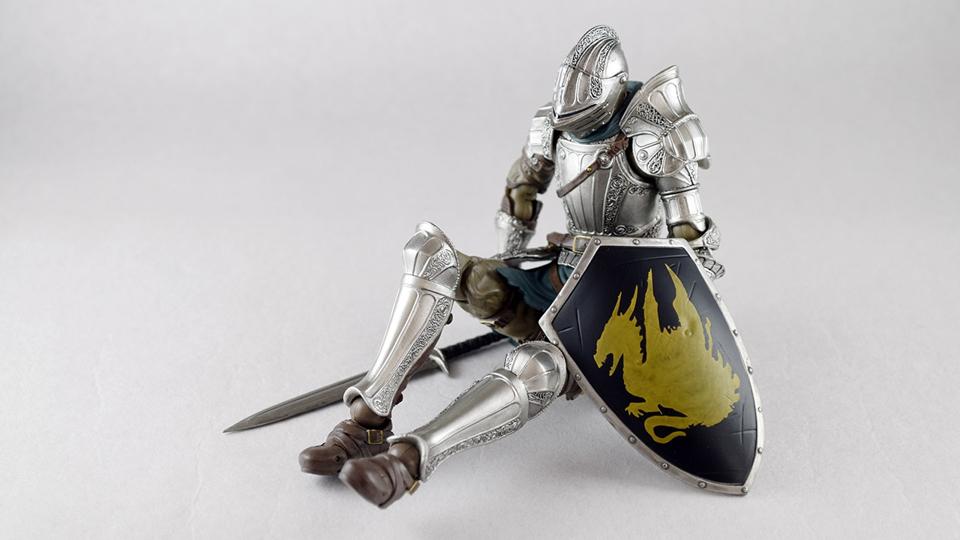 Figma Fluted Armor Toy Review: The Definitive ‘Demon’s Souls’ Figure ...